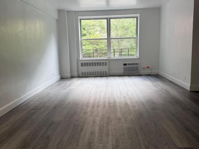 1 Bedroom Apartment for Rent at 2661 Marion Ave #2, New York, NY 10458 Fordham Manor