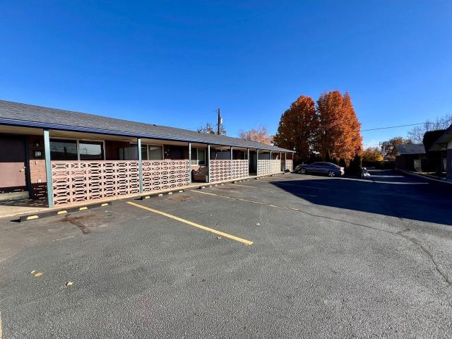 1 Bedroom Apartment for Rent at 2705 W Nob Hill Blvd #H, Yakima, WA 98902