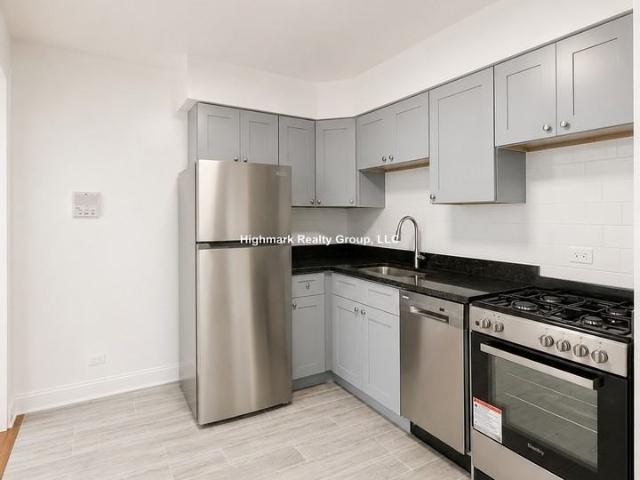 1 Bedroom Apartment for Rent at 2752 W North Shore Ave #2AK, Chicago, IL 60645 West Ridge