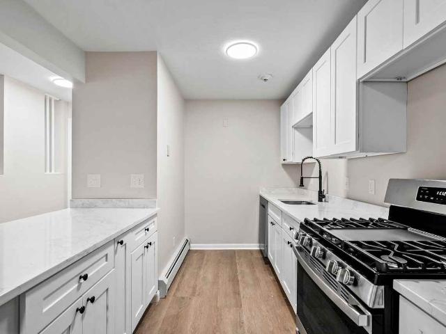 1 Bedroom Apartment for Rent at 283 435 283 435 Oaklawn Ave 433 Oaklawn Ave #324, Cranston, RI 02920