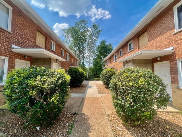 1 Bedroom Apartment for Rent at 2819 Lemay Ferry Road #E, Mehlville, MO 63125 Mehlville