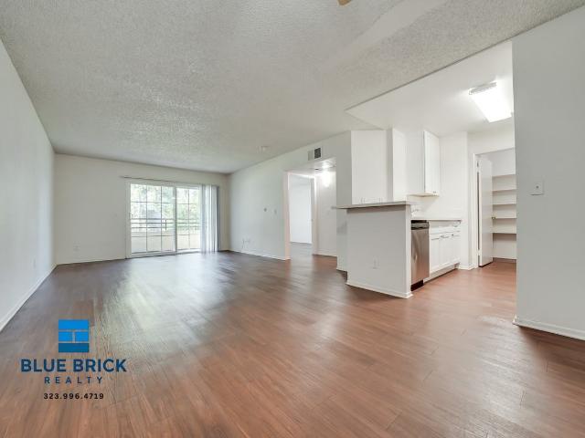 1 Bedroom Apartment for Rent at 2850 Riverside Dr #3 221, Los Angeles, CA 90039 Silver Lake