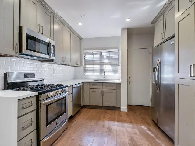 1 Bedroom Apartment for Rent at 2916 9th Avenue #A, Los Angeles, CA 90018 UNNC