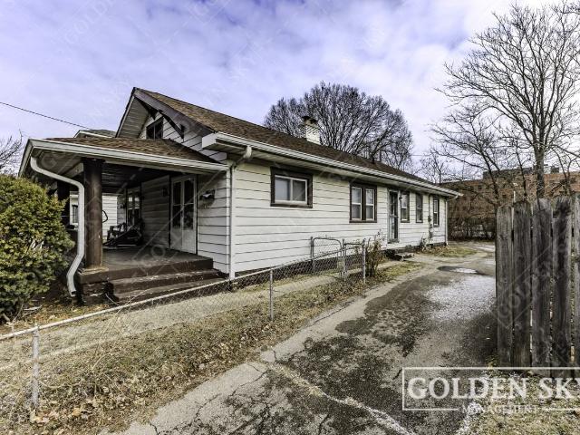 1 Bedroom Apartment for Rent at 2937 N Kenwood Ave #A, Indianapolis, IN 46208 Near Northwest Riverside