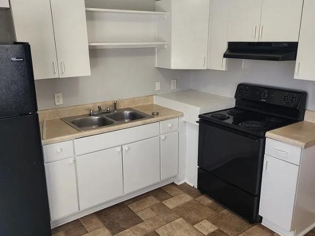 1 Bedroom Apartment for Rent at 2956 8th St, East Point, GA 30344 Center Park