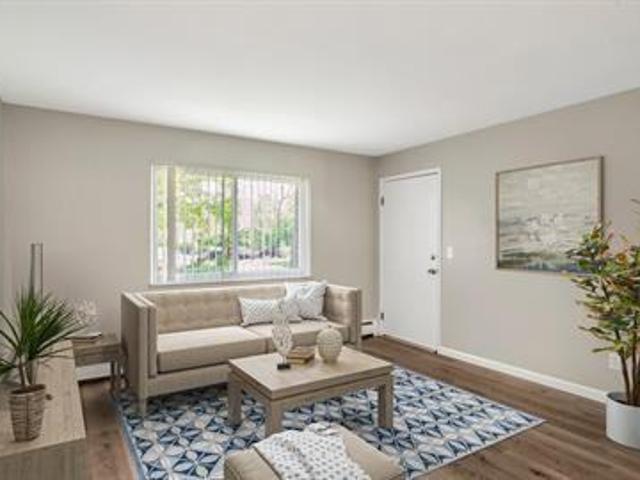 1 Bedroom Apartment for Rent at 2025 E Galbraith Rd #E1, Reading, OH 45215 Reading