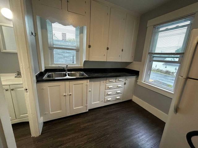 1 Bedroom Apartment for Rent at 202 Douglas Street #2, Manchester, NH 03102 Piscataquog