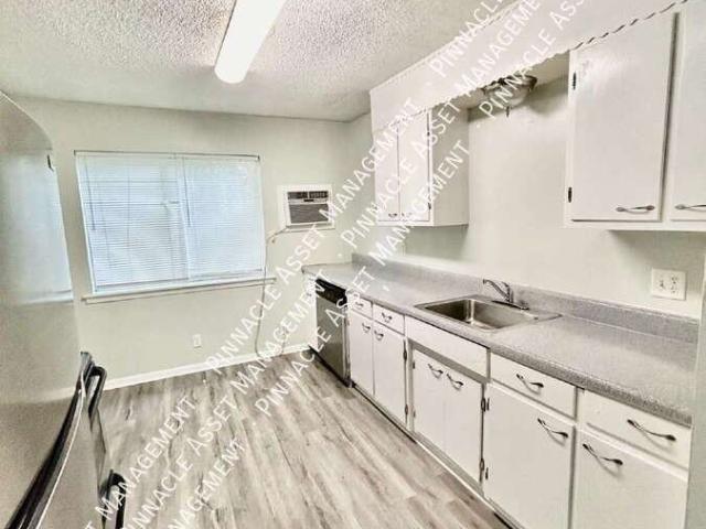 1 Bedroom Apartment for Rent at 205 Valley View Ave #4, Red Bank, TN 37415