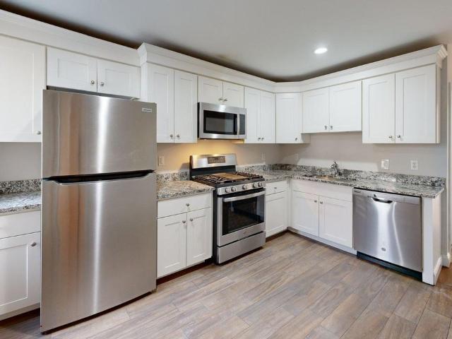1 Bedroom Apartment for Rent at 206 Princeton St #3, Boston, MA 02128 Eagle Hill