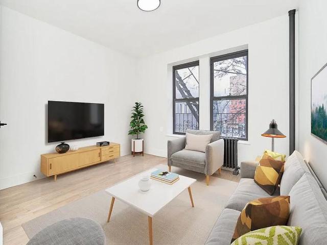 1 Bedroom Apartment for Rent at 208 E 6th St #38, New York, NY 10003 East Village