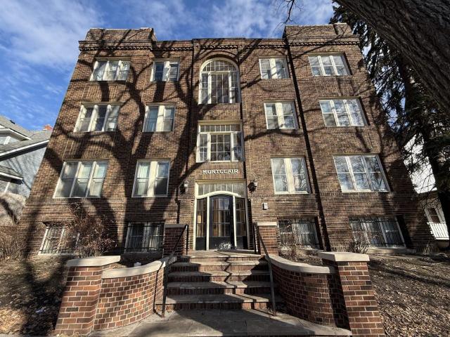 1 Bedroom Apartment for Rent at 2103 Harriet Ave #102, Minneapolis, MN 55405 Whittier