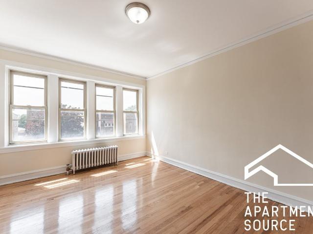 1 Bedroom Apartment for Rent at 2111 Grove Ave #310, Berwyn, IL 60402