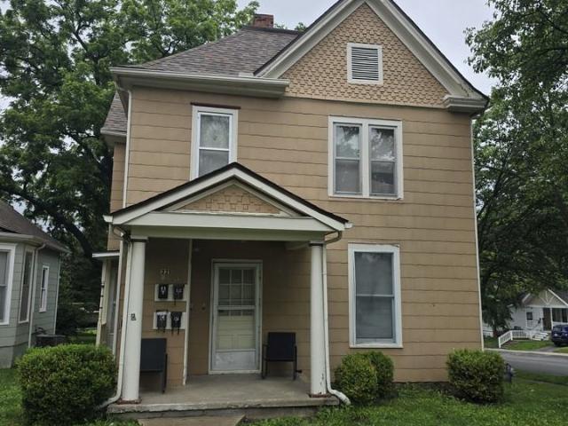 1 Bedroom Apartment for Rent at 221 S Pleasant St #221C, Independence, MO 64050 Heart of Independence