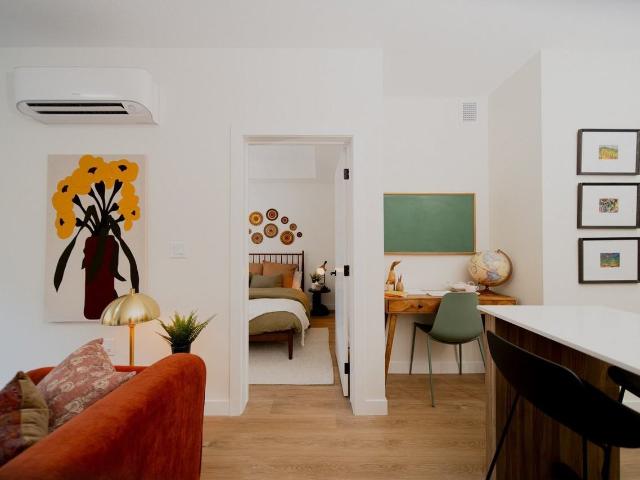 1 Bedroom Apartment for Rent at 2255 N Broadway St, Carrollton, TX 75006 Original Town
