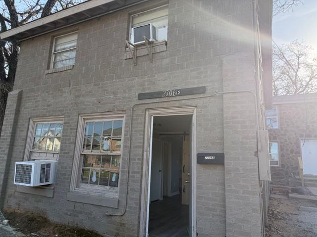 1 Bedroom Apartment for Rent at 2306 N Elm St #B, Denton, TX 76201