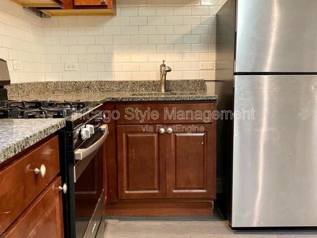 1 Bedroom Apartment for Rent at 2309 S Sacramento Ave #1, Chicago, IL 60623 South Lawndale