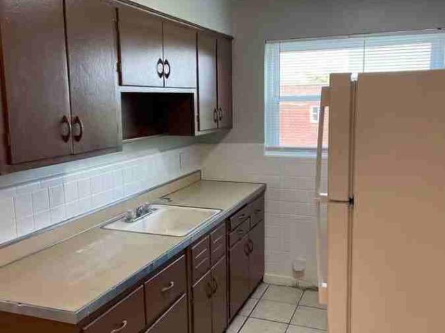 1 Bedroom Apartment for Rent at 2320 Westwood Northern Blvd #1, Cincinnati, OH 45225 East Westwood