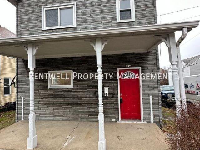 1 Bedroom Apartment for Rent at 237 N 2nd St #1, Jeannette, PA 15644