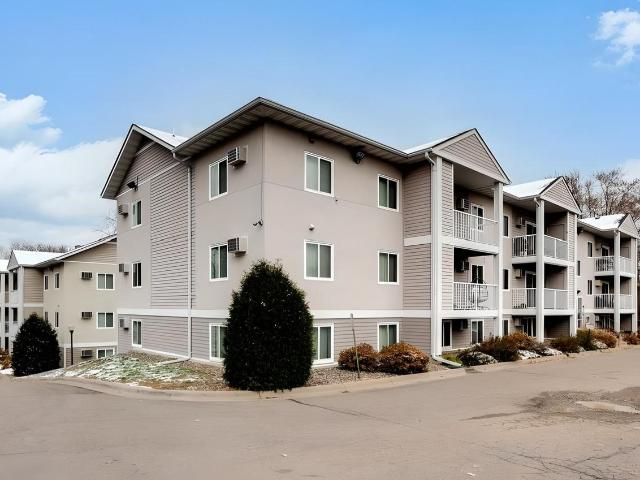1 Bedroom Apartment for Rent at 2395 3rd St Nw #2395 103, Arden Hills, MN 55112 Arden Hills Shoreview