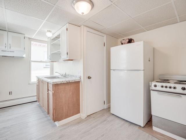 1 Bedroom Apartment for Rent at 23 Lowell Street #2R, Methuen, MA 01844