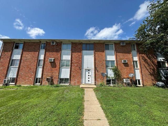 1 Bedroom Apartment for Rent at 2 Hampshire Ct #7, Hamilton, OH 45011
