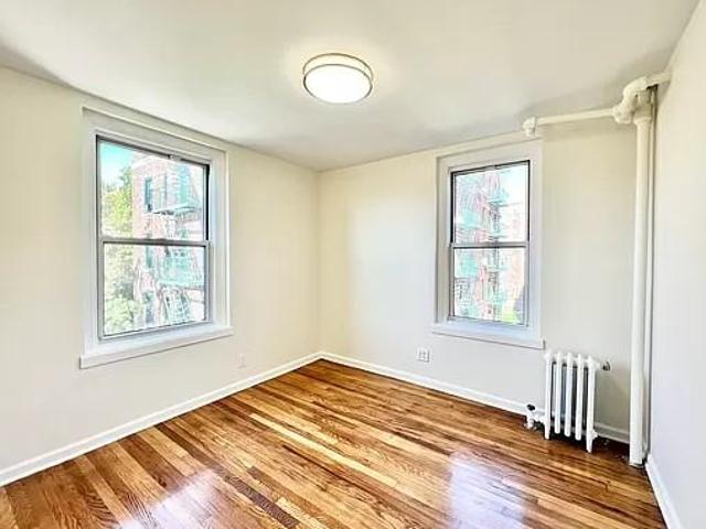 1 Bedroom Apartment for Rent at 34 33 90th Street #D62, New York, NY 11372 Jackson Heights
