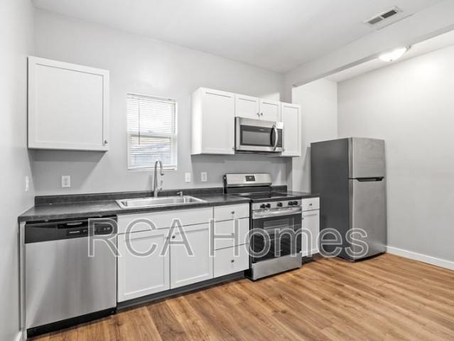 1 Bedroom Apartment for Rent at 3519 Balsam Ave, Indianapolis, IN 46205 Mapleton Fall Creek