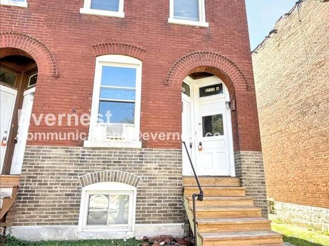 1 Bedroom Apartment for Rent at 3722A Fairview Ave, St. Louis, MO 63116 Tower Grove South