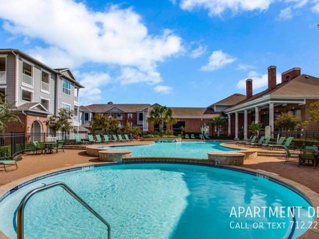 1 Bedroom Apartment for Rent at 3726 College Park Dr #1266, The Woodlands, TX 77384
