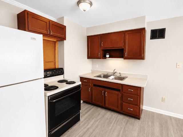 1 Bedroom Apartment for Rent at 3841 Carroll Ave #3, Dayton, OH 45405