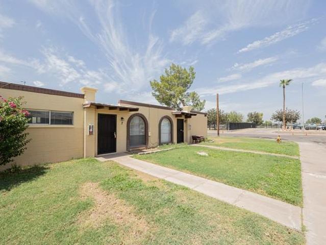 1 Bedroom Apartment for Rent at 388 N Comanche Dr #7, Chandler, AZ 85224