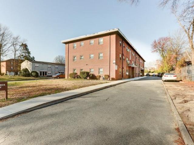 1 Bedroom Apartment for Rent at 3916 Chamberlayne Ave #4A, Richmond, VA 23227 Ginter Park