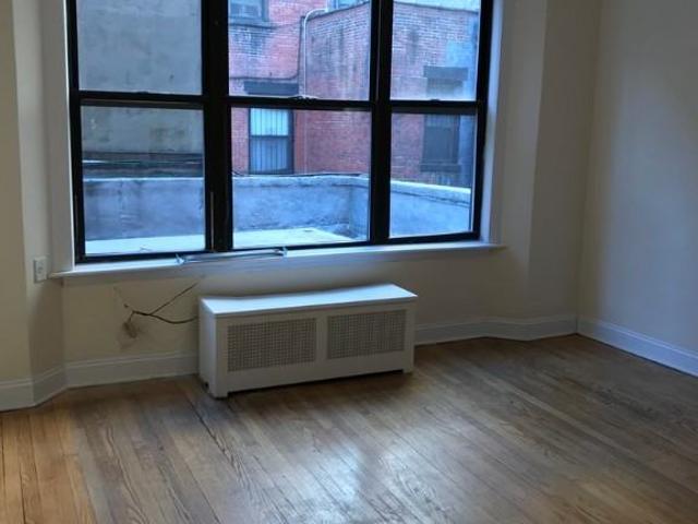 1 Bedroom Apartment for Rent at 305 East 72nd Street #3NL, New York, NY 10021 Upper East Side