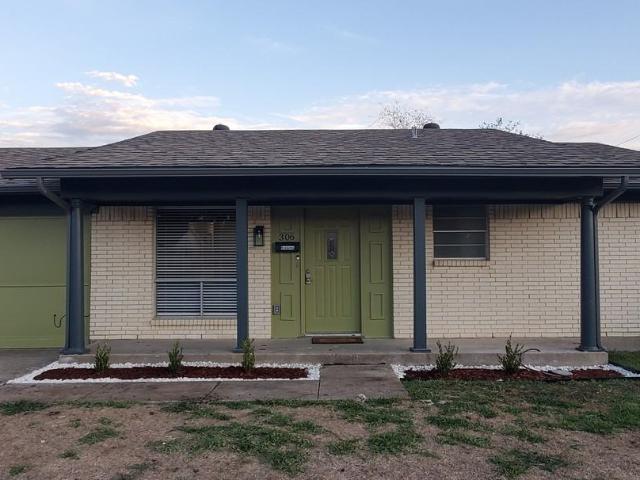 1 Bedroom Apartment for Rent at 306 Ridgeway Circle, Lewisville, TX 75067
