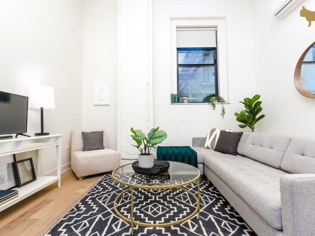 1 Bedroom Apartment for Rent at 30 E Adams St #1 1, Chicago, IL 60603 Loop