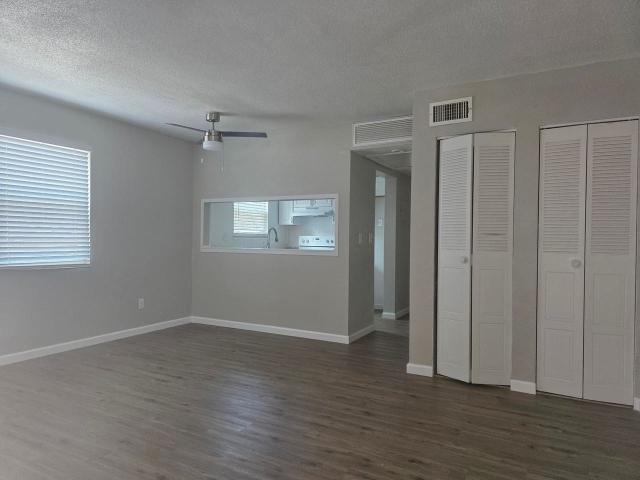 1 Bedroom Apartment for Rent at 311 Country Club Oval #102, Daytona Beach, FL 32114
