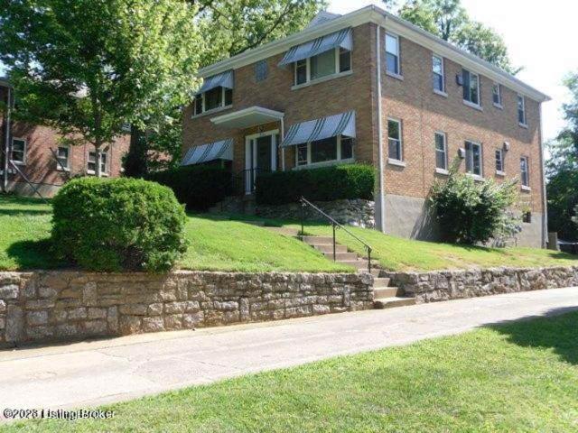 1 Bedroom Apartment for Rent at 311 Ridgedale Rd #1, Louisville, KY 40206 Clifton Heights
