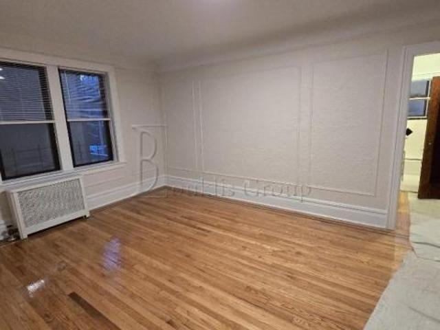 1 Bedroom Apartment for Rent at 3132 37th St, New York, NY 11103 Astoria
