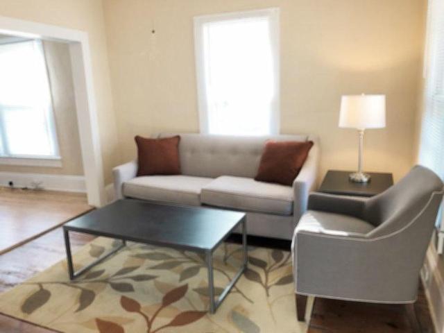 1 Bedroom Apartment for Rent at 315 Brooks St, Chapel Hill, NC 27516