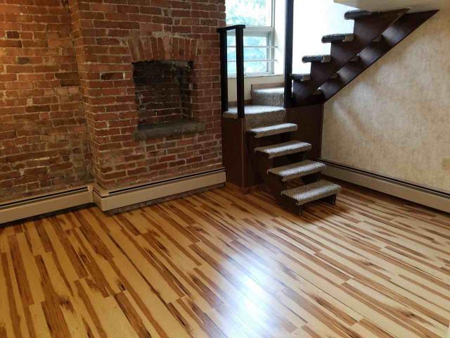 1 Bedroom Apartment for Rent at 315 North Neville Street #6, Pittsburgh, PA 15213 Shadyside