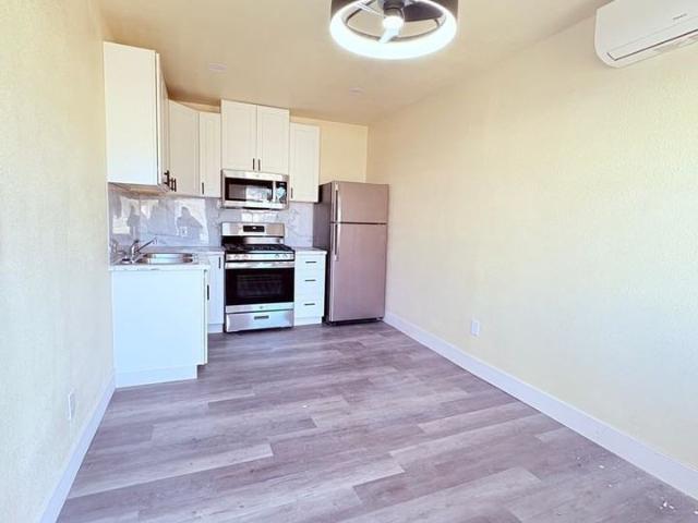 1 Bedroom Apartment for Rent at 316 6th St #19, West Sacramento, CA 95605 Broderick