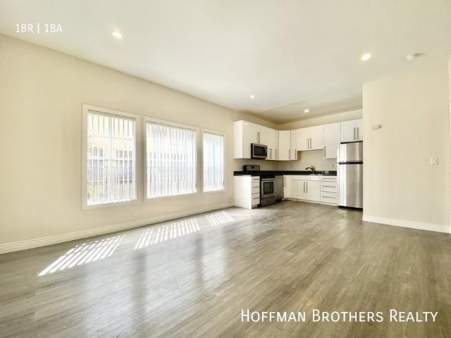 1 Bedroom Apartment for Rent at 3190 W 7th St #33, Los Angeles, CA 90005 Wilshire Center Koreatown