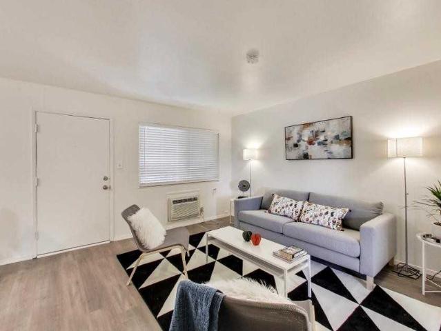 1 Bedroom Apartment for Rent at 319 E Tabor Ave, Fairfield, CA 94533