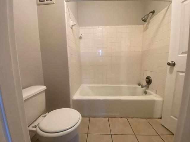 1 Bedroom Apartment for Rent at 323 Forest Park Rd 1 14 #1 14, Nashville, TN 37115 Madison
