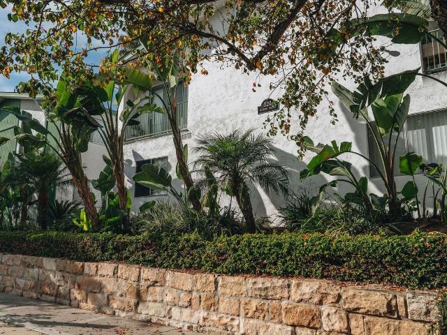 1 Bedroom Apartment for Rent at 320 W Canon Perdido St #3, Santa Barbara, CA 93101 West Downtown