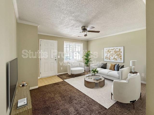 1 Bedroom Apartment for Rent at 321 W Irvine Ave #G, Florence, AL 35630