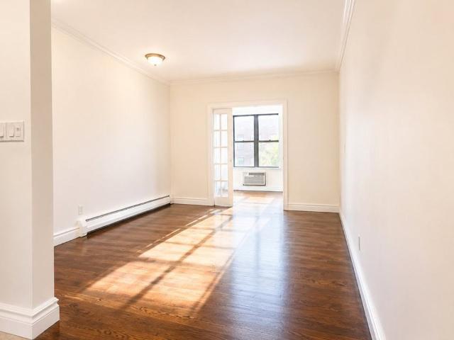 1 Bedroom Apartment for Rent at 322 W 14th St #4BB, New York, NY 10014 West Village