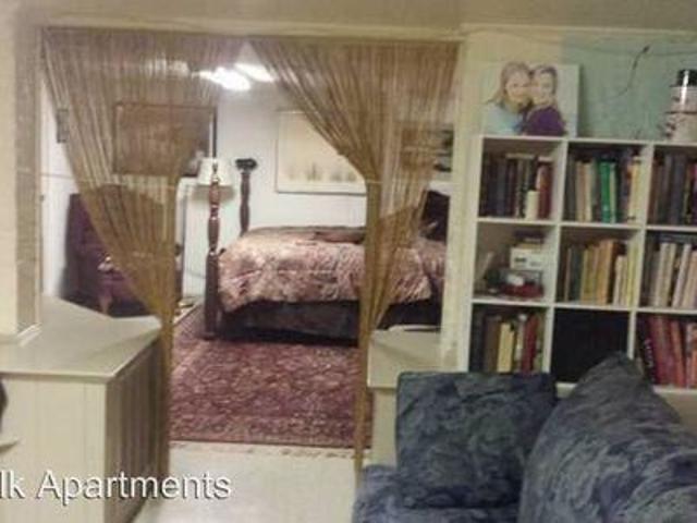 1 Bedroom Apartment for Rent at 324 Colonial Ave #6, Norfolk, VA 23507