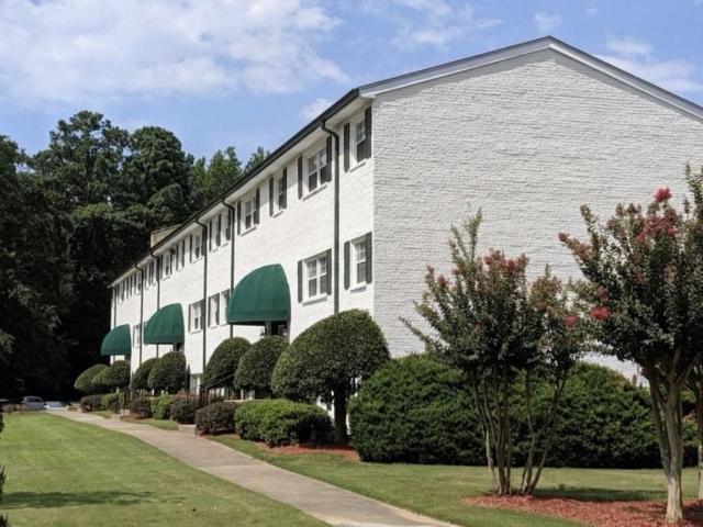 1 Bedroom Apartment for Rent at 3250 Dodson Drive Connector, East Point, GA 30344 Meadow Lark Estates