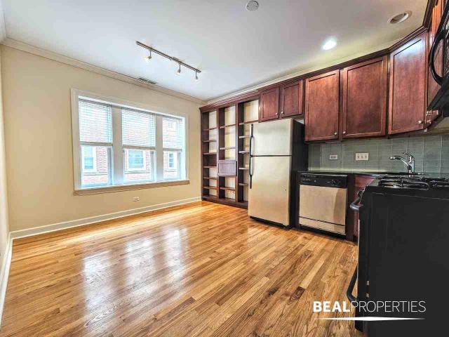 1 Bedroom Apartment for Rent at 3250 N Clifton Ave #3244W3, Chicago, IL 60657 Lakeview